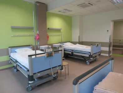 Vidzemes slimnīcā darbu sākusi pārbūvētā Neiroloģijas nodaļa - ES fondi