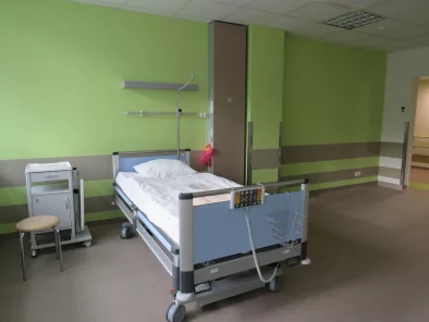 Vidzemes slimnīcā darbu sākusi pārbūvētā Neiroloģijas nodaļa - ES fondi